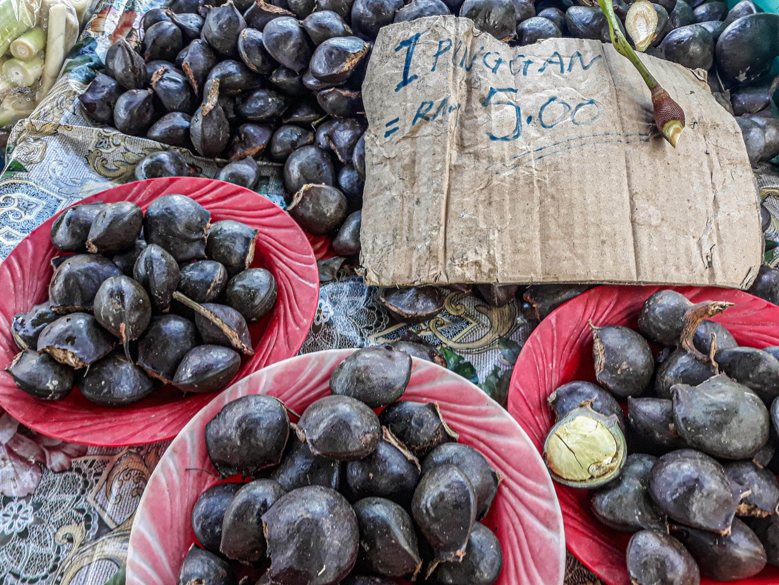 Nat Pokok Getah, King of Perlis Flea Markets - The Island Drum