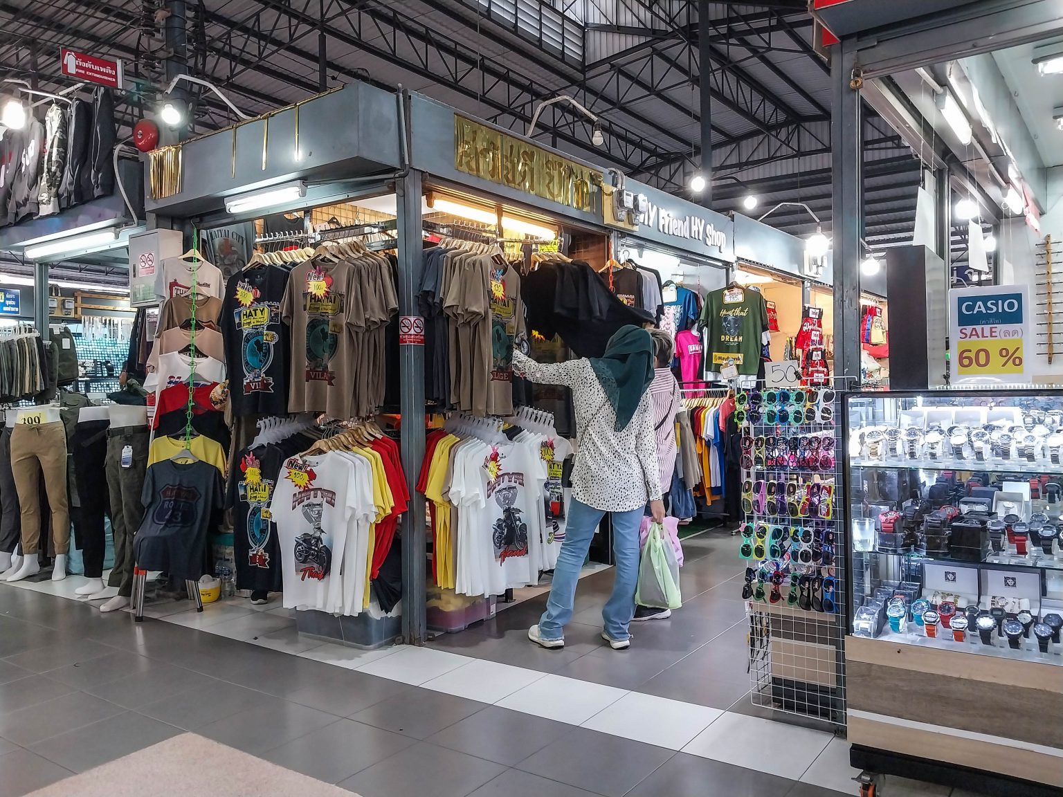Shop 'Til You Drop in Hat Yai, Thailand - The Island Drum