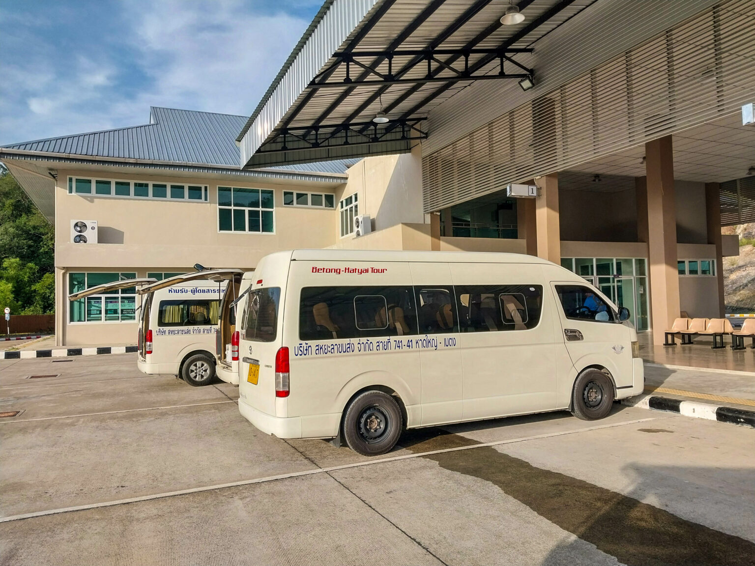 Getting from Sungai Petani, Malaysia to Betong, Thailand - The Island Drum