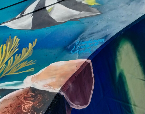 Kuala Sungai Melaka Bridge Murals: Langkawi Street Art - The Island Drum