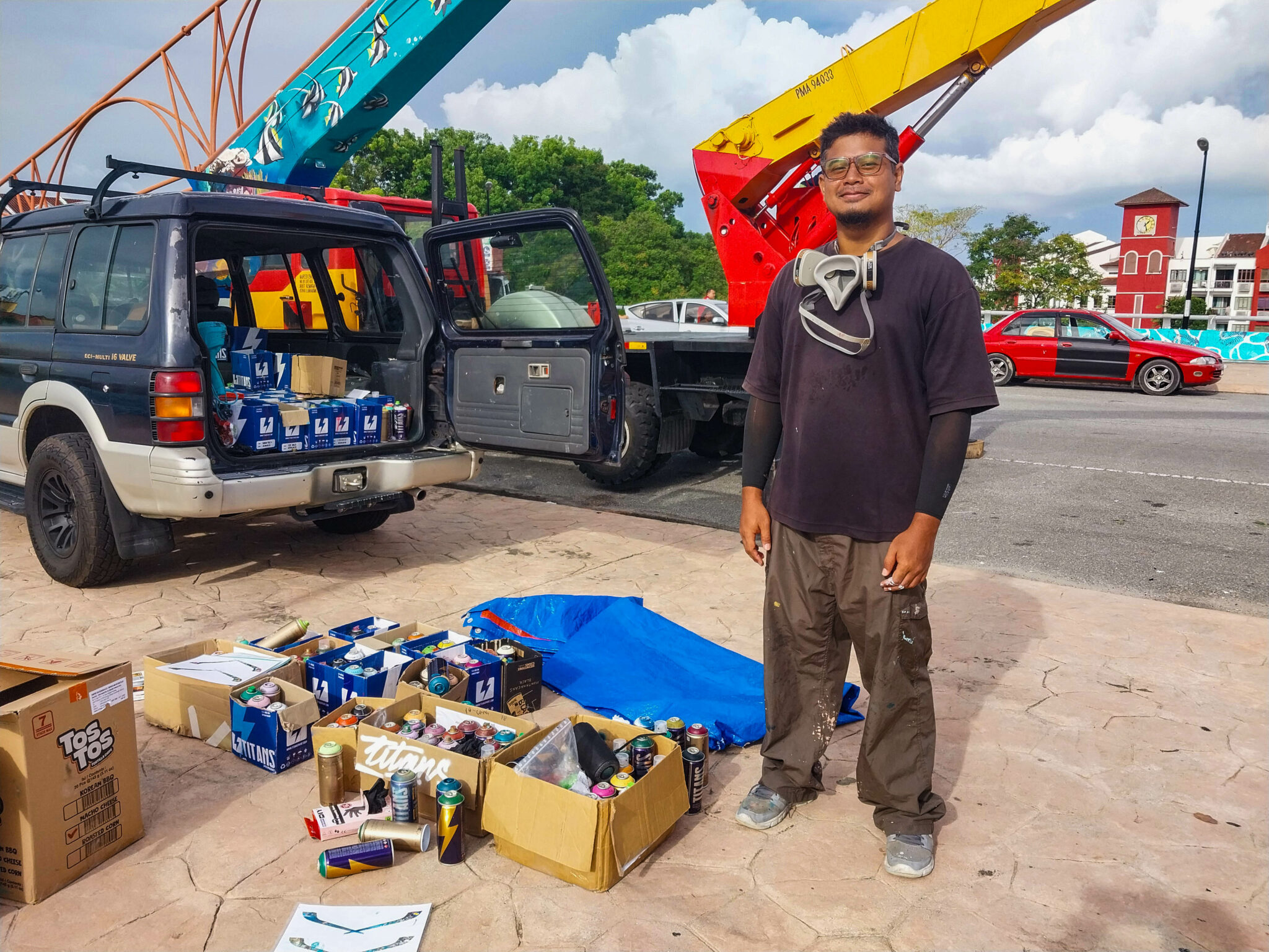 Kuala Sungai Melaka Bridge Murals: Langkawi Street Art - The Island Drum